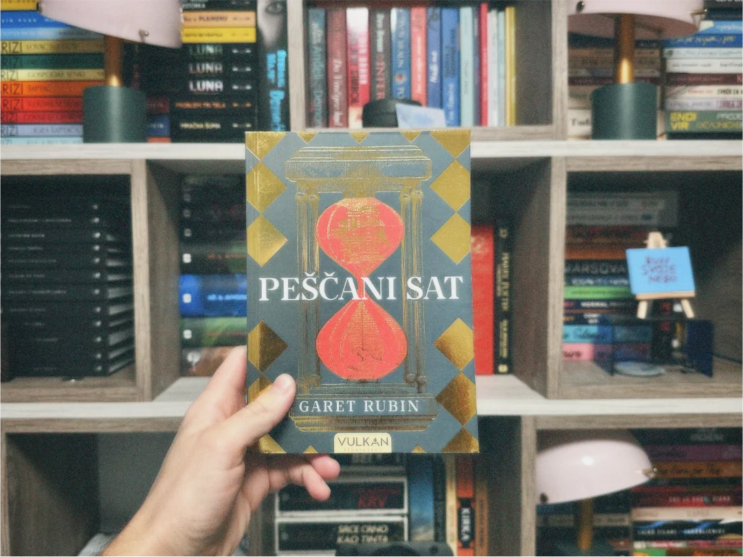 Peščani sat - Petrov svet